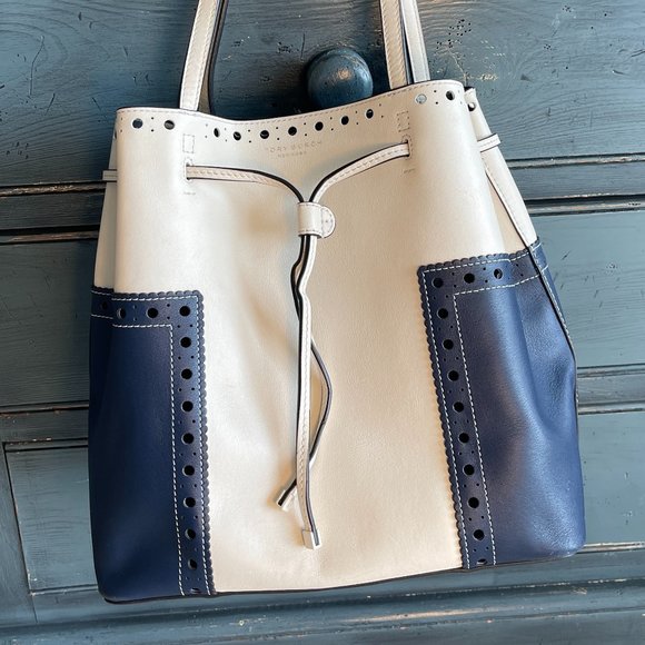 Tory Burch | Bags | Tory Burch Blockt Drawstring Bucket Bag | Poshmark